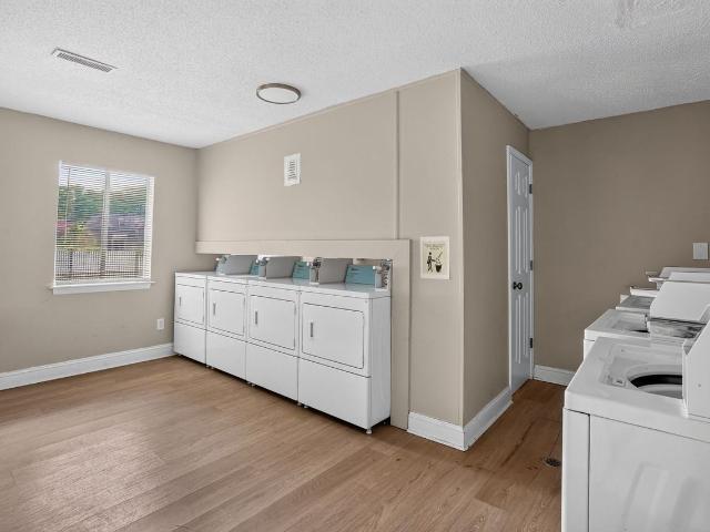 Beacon Pointe Apartments 1 Bedroom Apartment for Rent at 925 Beacon Pkwy E, Birmingham, AL 35209 Glen Iris