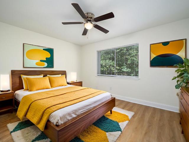 Beacon Pointe Apartments