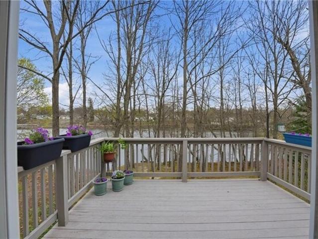 Beacon Park Dr, East Providence, Home For Sale