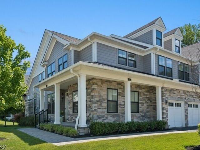 Beacon Pl, Warren Twp, Condo For Sale