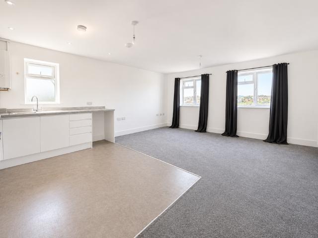 Beacon Road, Chatham, ME5 1 bed flat to rent £1,150 pcm £265 pw