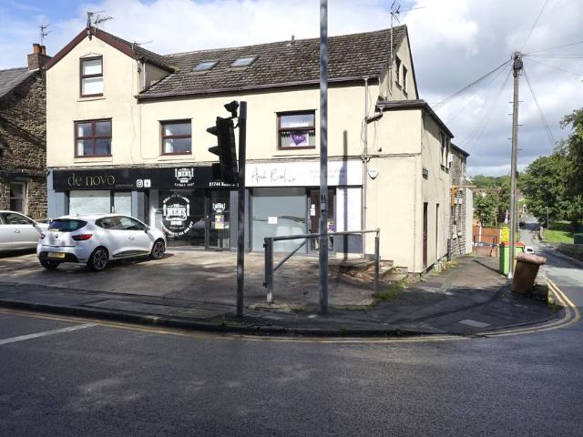 Beacon Road, St Helens WN5, 2 bed flat to rent, £675 pcm | PrimeLocation
