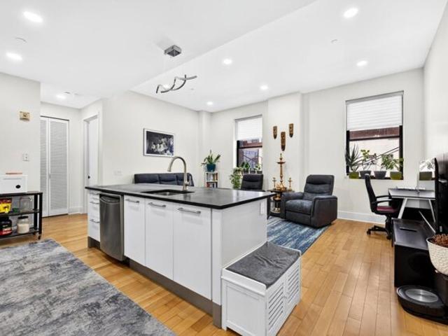 Beacon Way Apt,jersey City, Condo For Sale