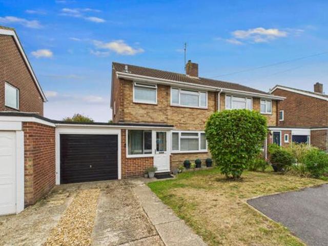 Beacon Way, Park Gate, 3 Bedroom Semi detached