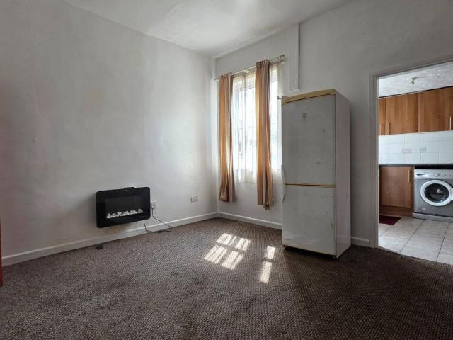 Beaconsfield Street, Nottingham, NG7