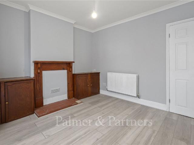 Beaconsfield Road, Ipswich, Suffolk IP1, 2 bed end terrace house to rent, £1,000 pcm | PrimeLocation