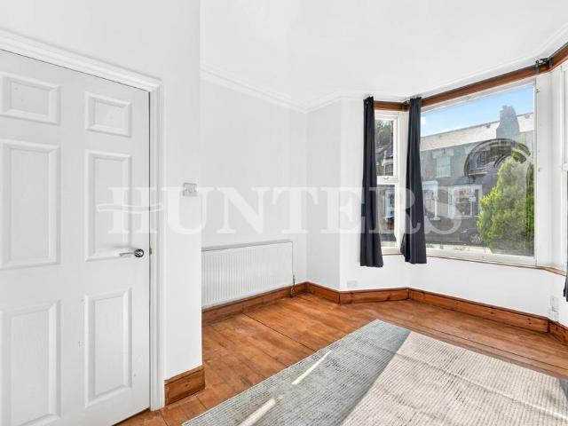 Beaconsfield Road, London, N15 1 bed flat to rent £1,650 pcm £381 pw