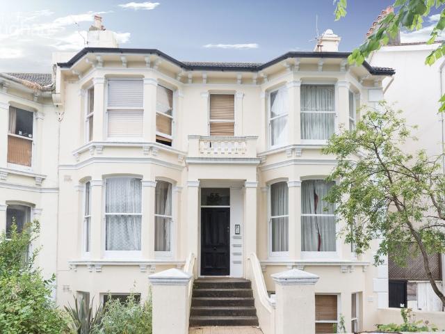 Beaconsfield Villas, Brighton, East Sussex BN1, 1 bed flat to rent, £1,300 pcm | PrimeLocation