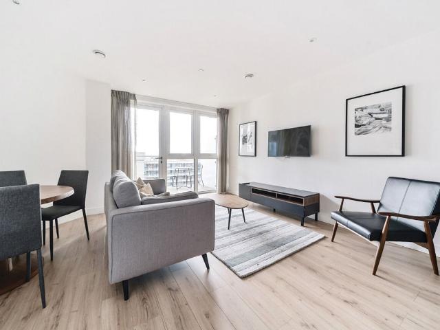 Beadon Road, Hammersmith W6, 2 bed flat to rent, £3,600 pcm | PrimeLocation
