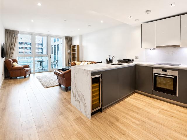 Beadon Road, London W6, 2 bed flat to rent, £3,680 pcm | PrimeLocation