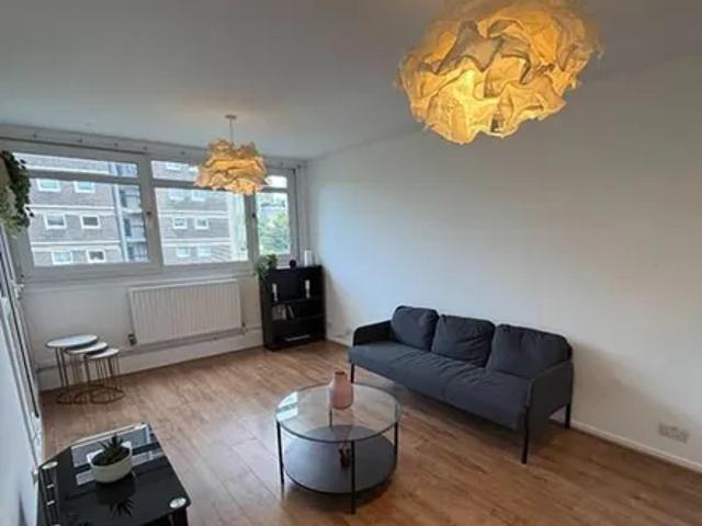 Beadnell Court, 78 Cable Street, St. George in the East, London, E1 8GT, United Kingdom | 3 bed house for rent #167381422 | Rentberry