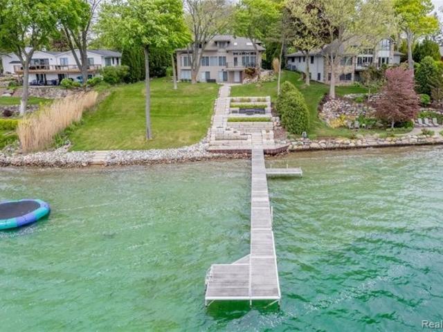 Bealfred Dr, Fenton, Home For Sale