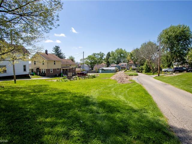 Beall Avenue