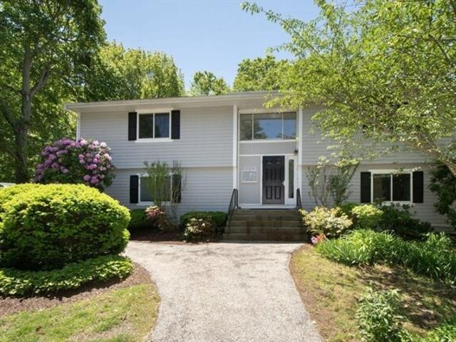 Beals Cove Rd Apt C, Hingham, Condo For Sale