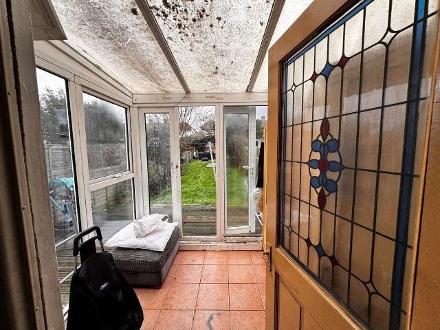 Beam Avenue, Dagenham RM10, 3 bed detached house to rent, £2,100 pcm | PrimeLocation