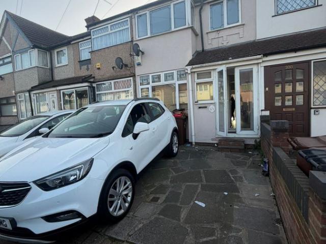 Beam Avenue, Dagenham RM10, 3 bed terraced house to rent, £2,095 pcm | PrimeLocation