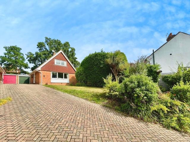 Beam Hollow, Farnham GU9, 3 bed detached house to rent, £2,000 pcm | PrimeLocation