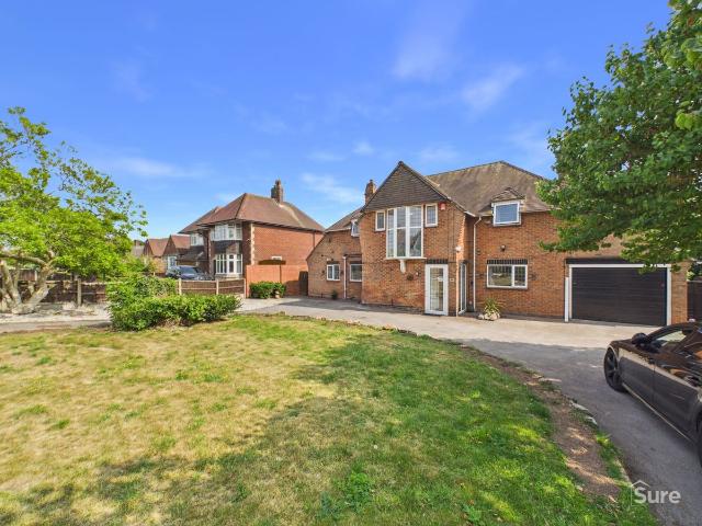 Beamhill Road, Stretton DE13, 5 bed detached house to rent, £2,700 pcm | PrimeLocation