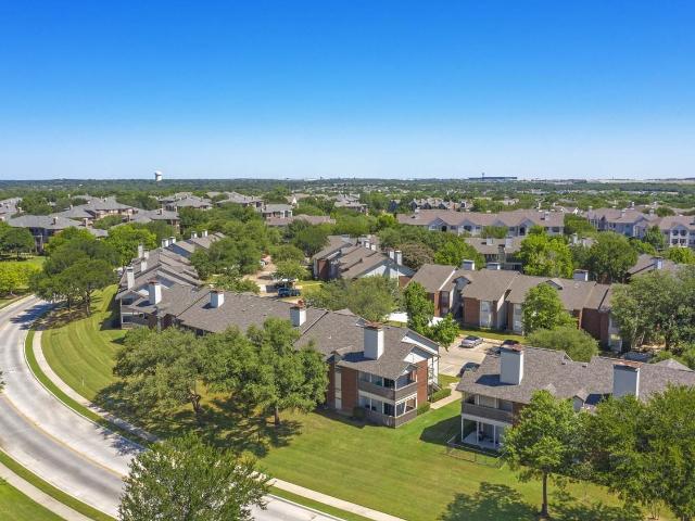 Bear Creek at Harwood Apartments 1 Bedroom Apartment for Rent at 1130 Bear Creek Pkwy, Euless, TX 76039 Villages Of Bear Creek