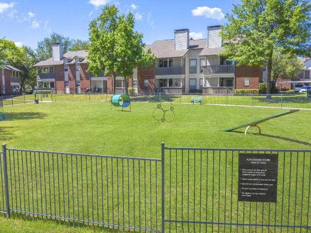 Bear Creek at Harwood Apartments 1 Bedroom Apartment for Rent at 1130 Bear Creek Pkwy, Euless, TX 76039 Villages Of Bear Creek