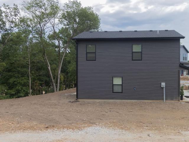 Bear Creek Ridge Subdivision 3 Bedroom Apartment for Rent at 2950 N Creasy Springs Rd, Columbia, MO 65202