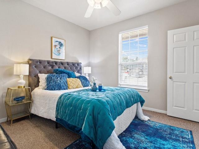 Bear Crossing 3 Bedroom Apartment for Rent at 2406 S University Parks Dr, Waco, TX 76706 Oakwood