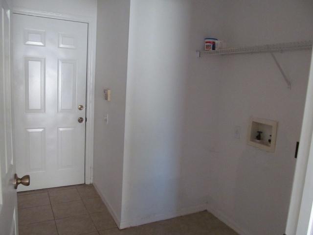 Bear Lake woods House 4 Bedroom Apartment for Rent at 6005 Jessica Drive, Apopka, FL 32703