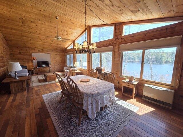 Beard Ln, Grafton, Home For Sale