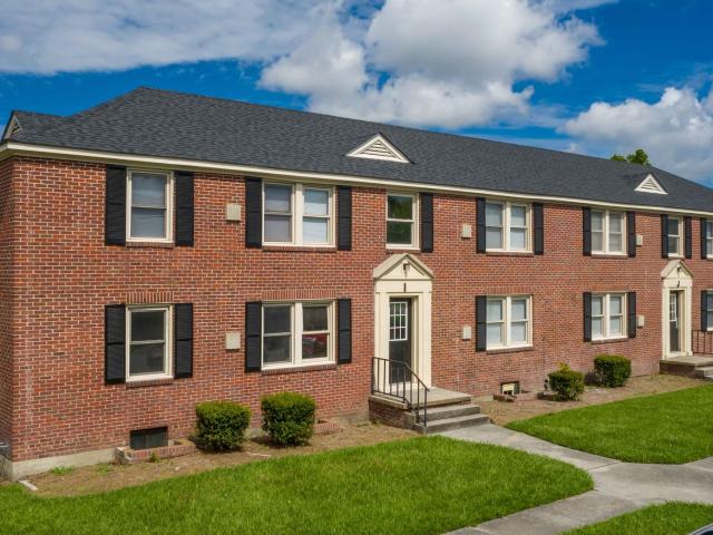 Bearfoot Landing Apartments