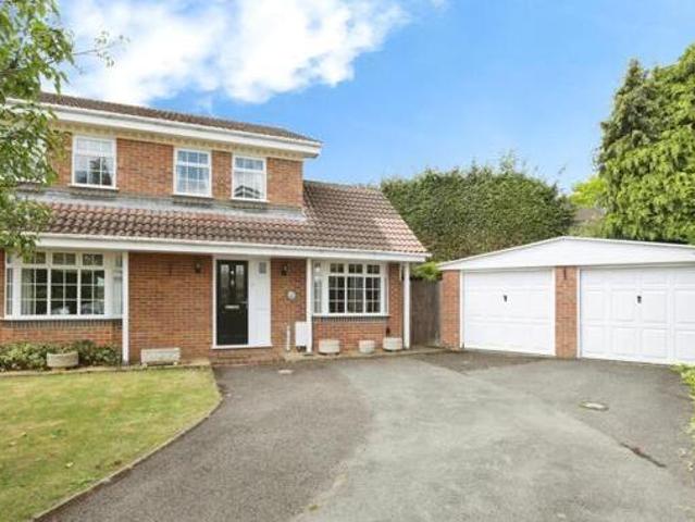 Bearsted, Wytherling Close, Maidstone, 3 Bedroom Detached