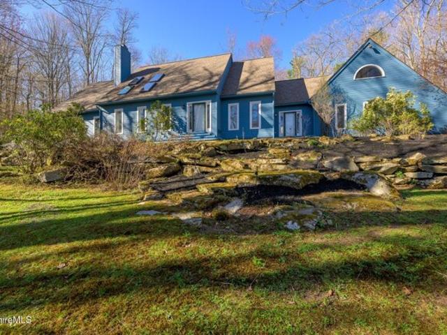Beartown Mountain Rd, Monterey, Home For Sale