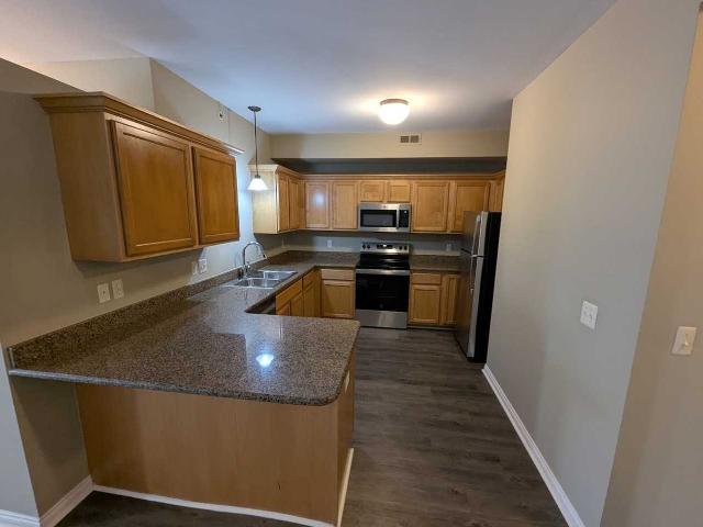 Bebernick Lane 2 Bedroom Apartment for Rent at Bebernick Ln, Sterling Heights, MI 48310 Sterling Heights