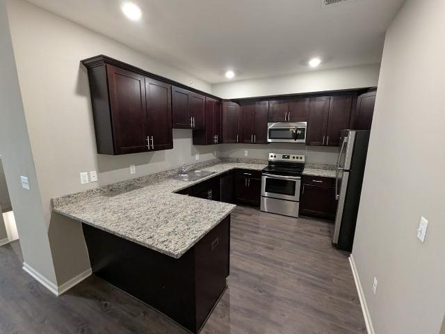 Bebernick Lane 2 Bedroom Apartment for Rent at Bebernick Ln, Sterling Heights, MI 48310 Sterling Heights