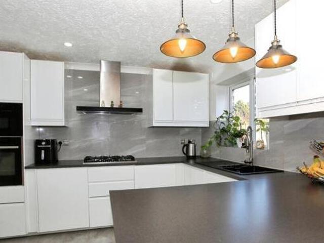 Beccelm Drive, Crowland, 4 Bedroom Detached