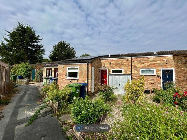 Beche Way, Landbeach, Cambridge CB25, 1 bed bungalow to rent, £1,250 pcm | PrimeLocation