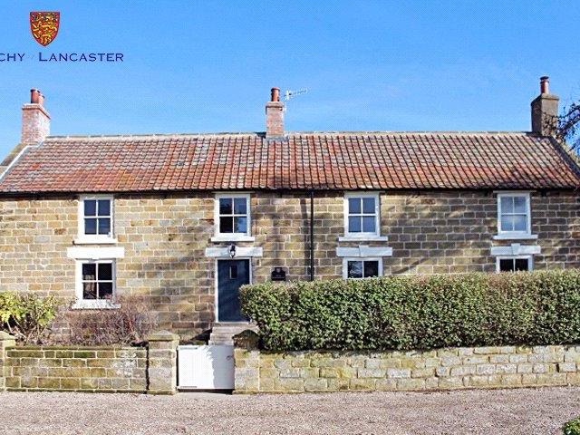 Beck Farm, Rocks Lane, Burniston. 3 bed detached house to rent £1,375 pcm £317 pw