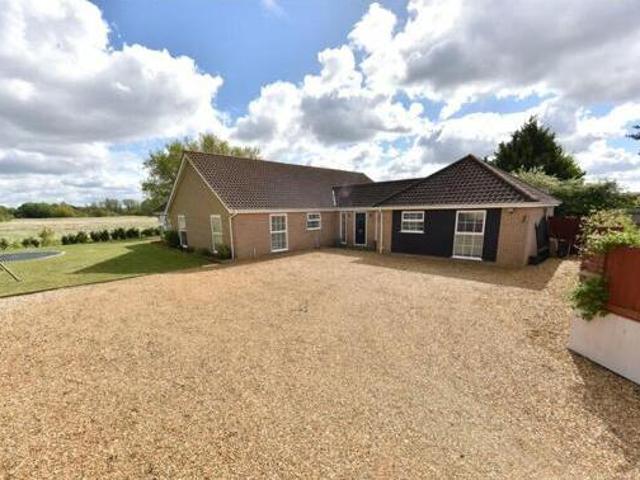 Beck Row, Poplar Estate, Bury St. Edmunds, 5 Bedroom Bungalow