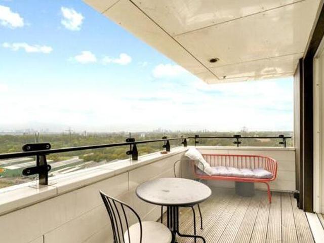 Beck Square, Leyton, 2 Bedroom Flat