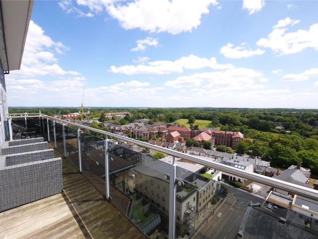 Beckett House, New Road, Brentwood CM14, 1 bed flat to rent, £1,495 pcm | PrimeLocation