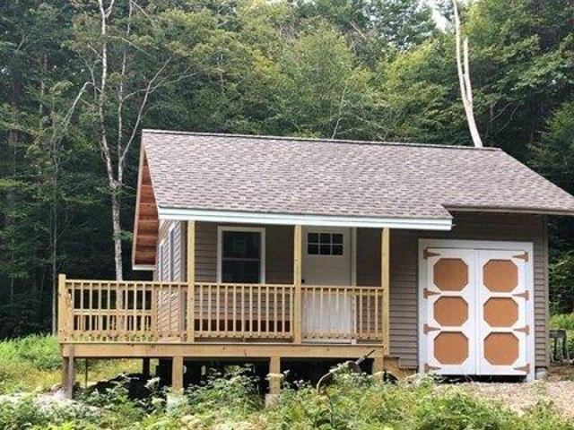 Becket MA 01223 104654524