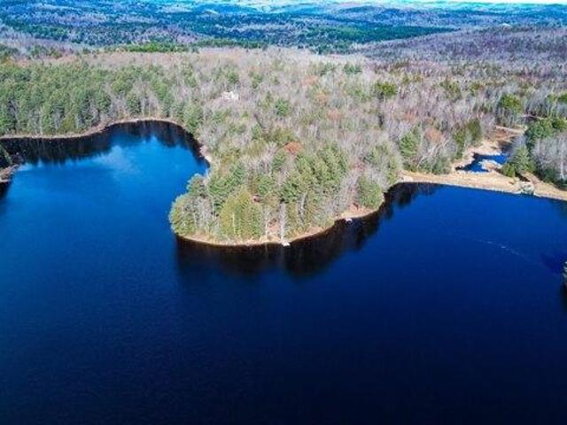 Becket MA 01223 LS102284103