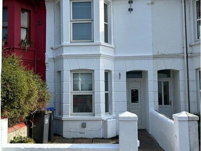 Becket Road, Worthing BN14, 2 bed terraced house to rent, £1,400 pcm | PrimeLocation