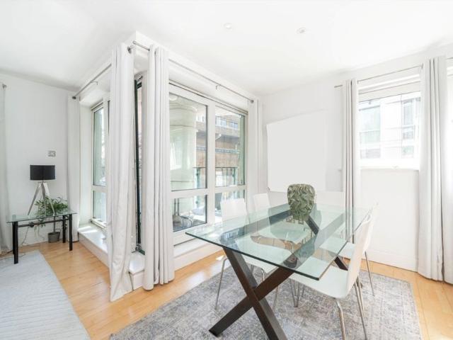 Beckford Close, W14, London
