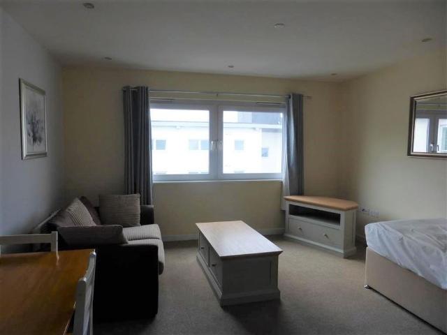 Beckhampton Street, Swindon