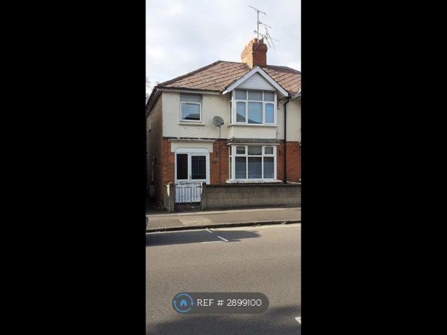 Beckhampton Street, Swindon SN1, 3 bed semi detached house to rent, £1,450 pcm | PrimeLocation