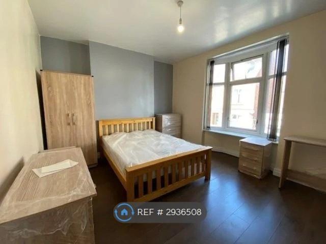 Beckingham Road, Leicester LE2, Room to rent, £400 pcm | PrimeLocation
