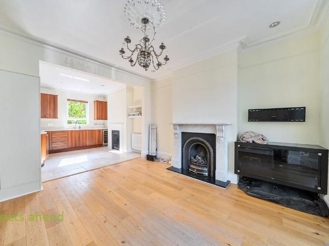 Becondale Road, London SE19, 4 bed flat to rent, £4,750 pcm | PrimeLocation