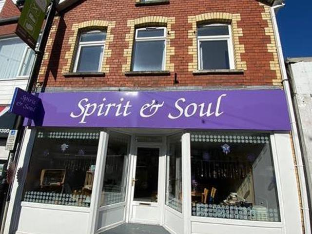 Bedwlwyn Road, High Street Retail