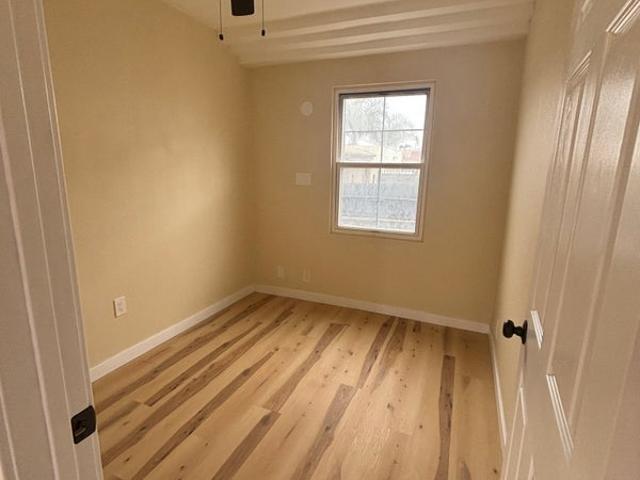 Bed 1 for rent $month