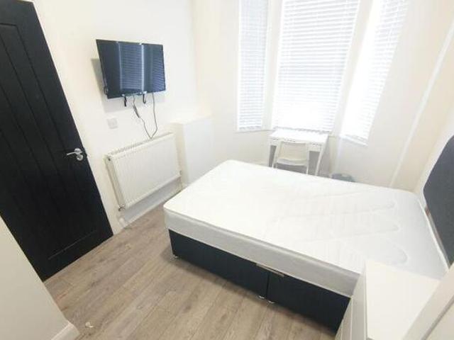 Bed,selkirk Road, 1 Bedroom House